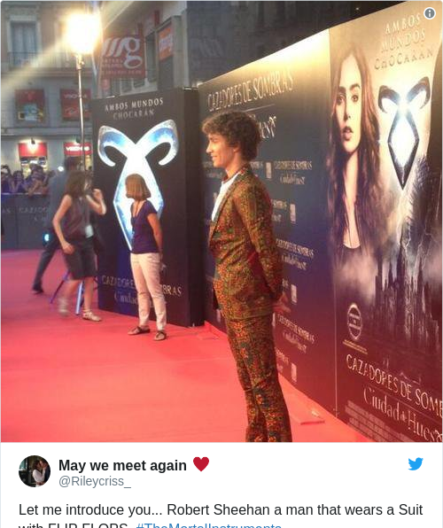 Can we take a moment to appreciate Robert Sheehan's wild fashion sense?